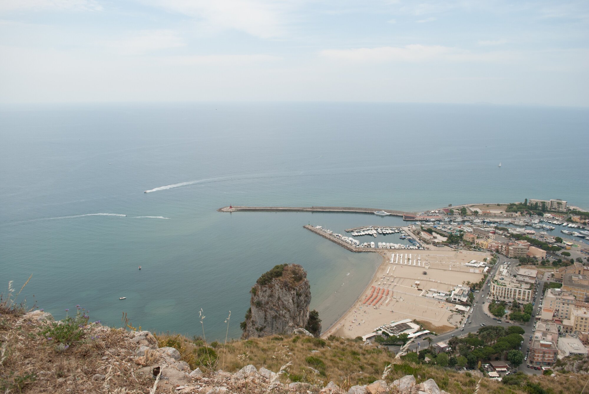 What to do in Terracina: sights and beaches