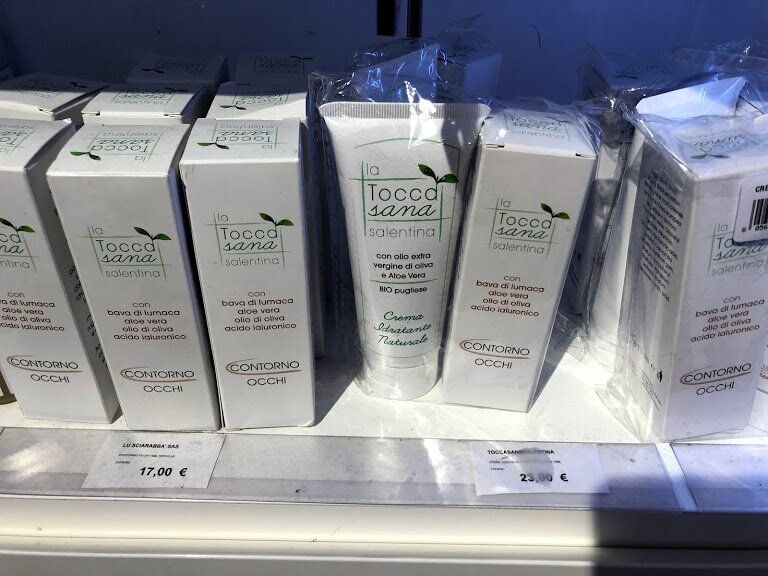 St. Nicholas the Wonderworker and more: what to bring from Bari?