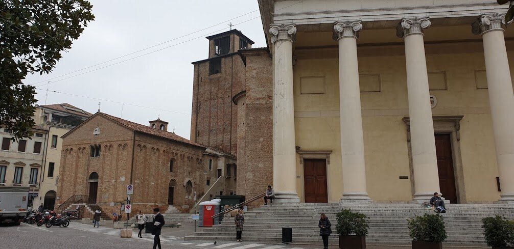 What to See in Treviso in One Day: Sights of Venice's Satellite City