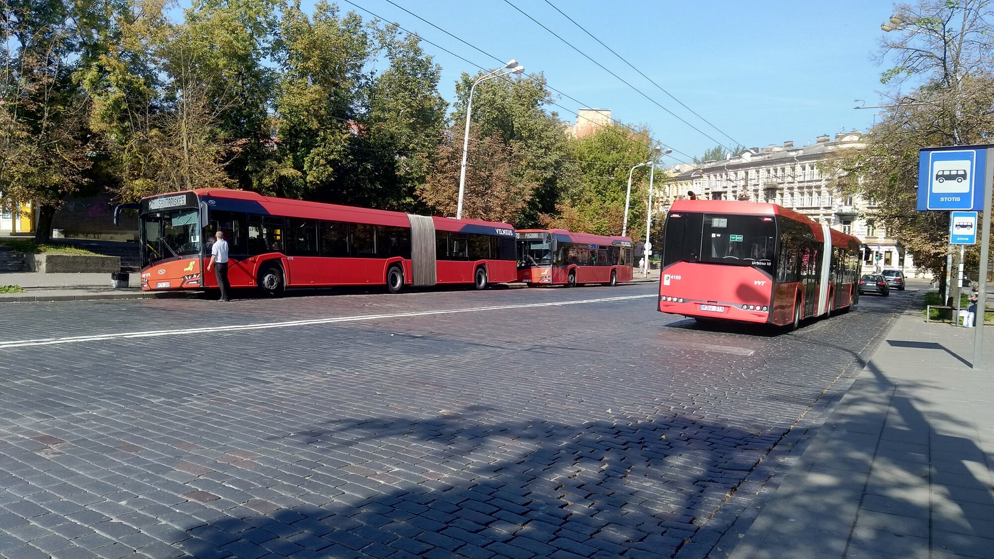 How to use Vilnius public transportation: buses and trolleybuses