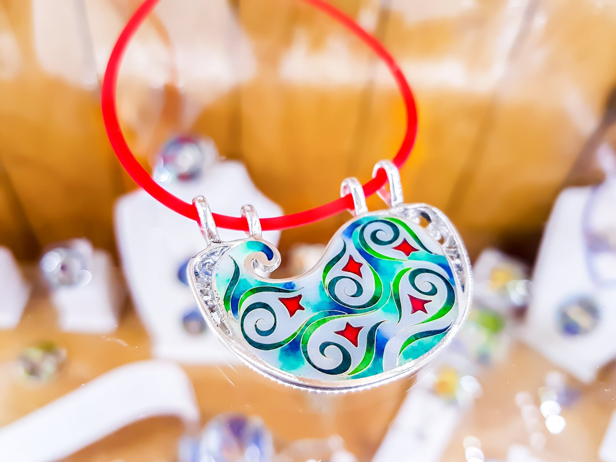 Unusual souvenirs from Georgia: what to bring from Tbilisi