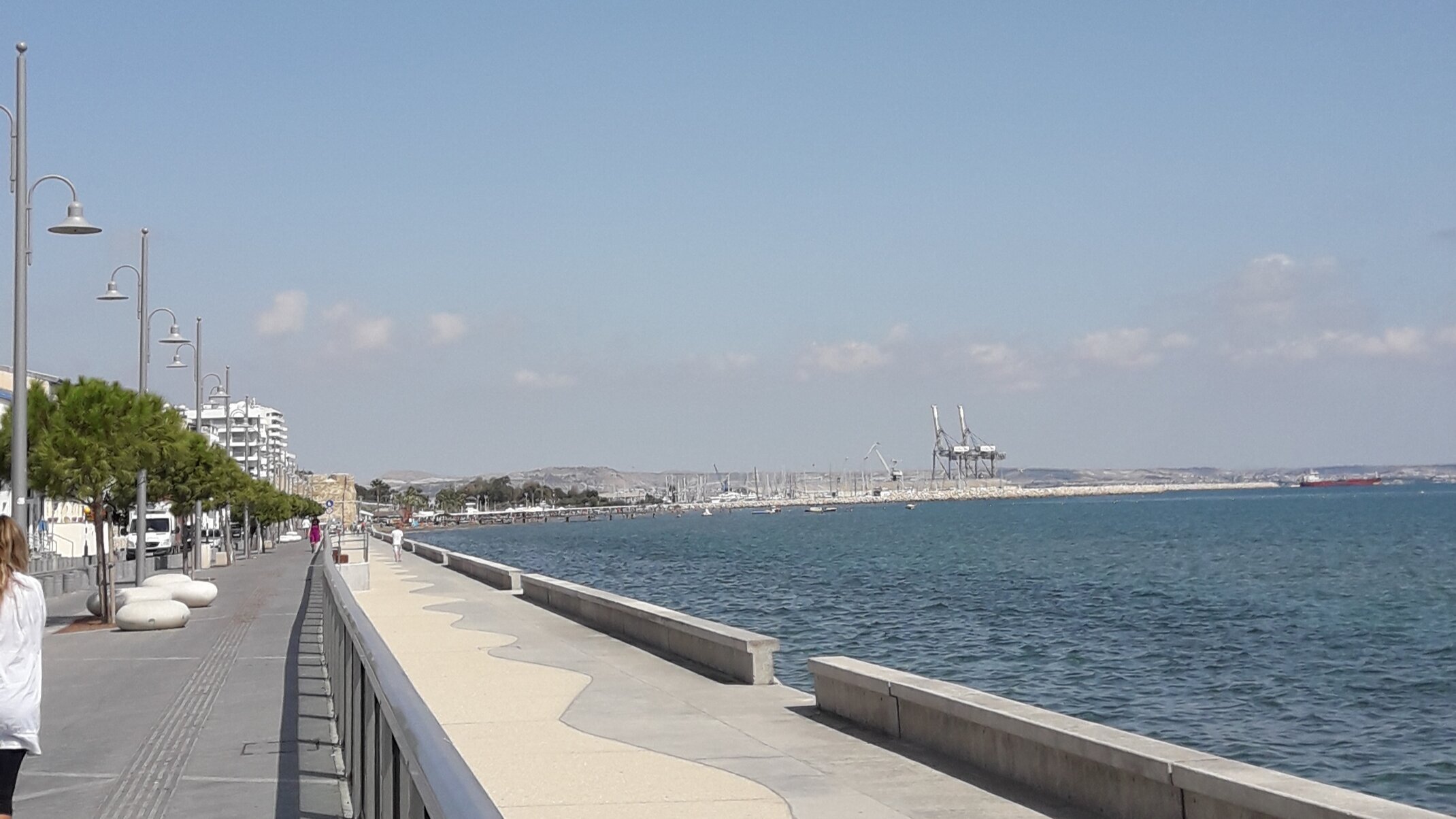 Fenikoudes, Mackenzie and Kastella: A guide to Larnaca's main beaches
