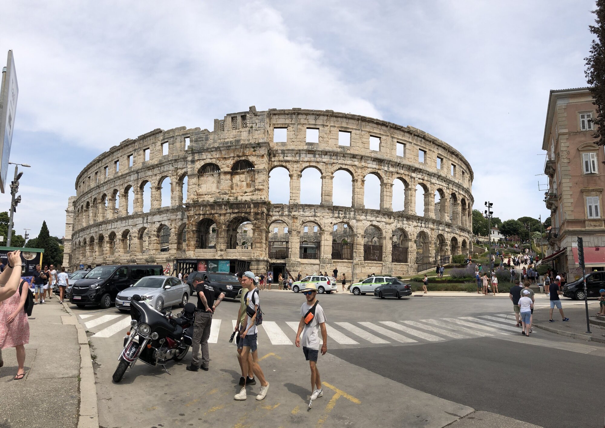 A day in Pula: main sights
