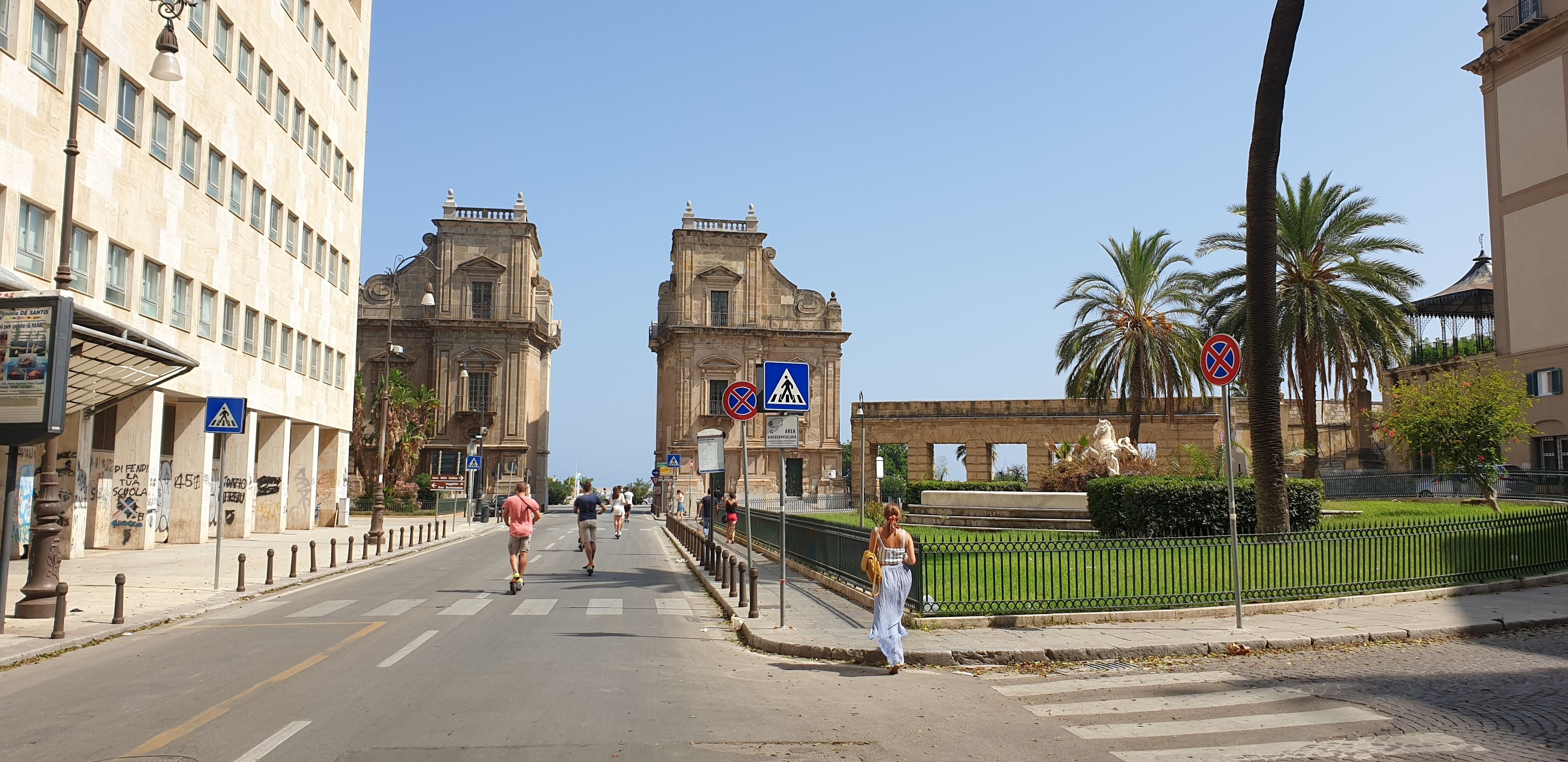 Palermo on your own: a walking tour of the Arab neighborhood of Calsa