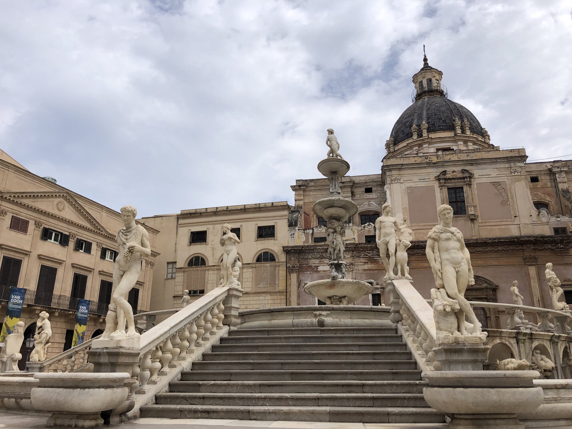 Palermo on your own: a walking tour of the Arab neighborhood of Calsa