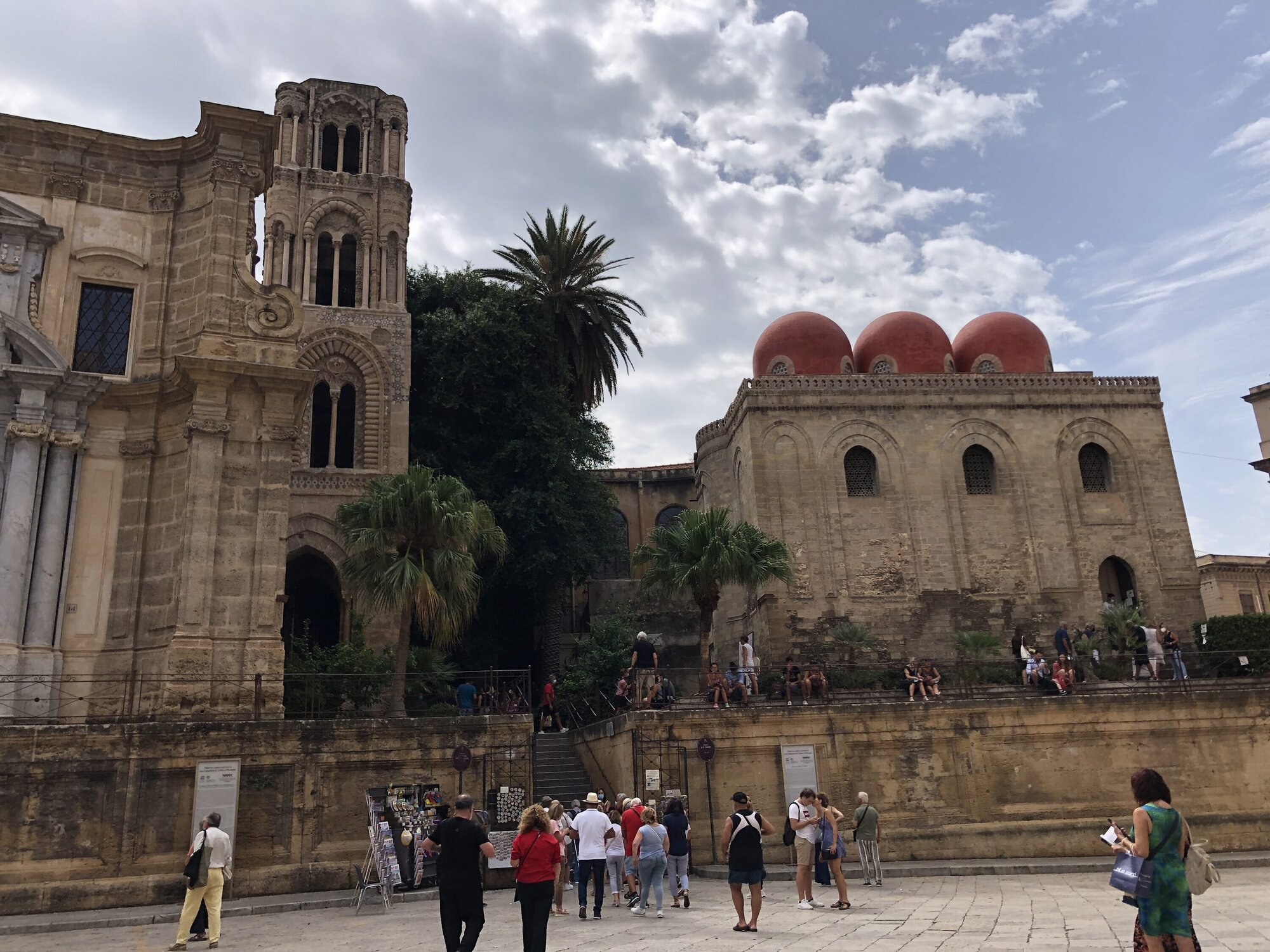 Palermo on your own: a walking tour of the Arab neighborhood of Calsa